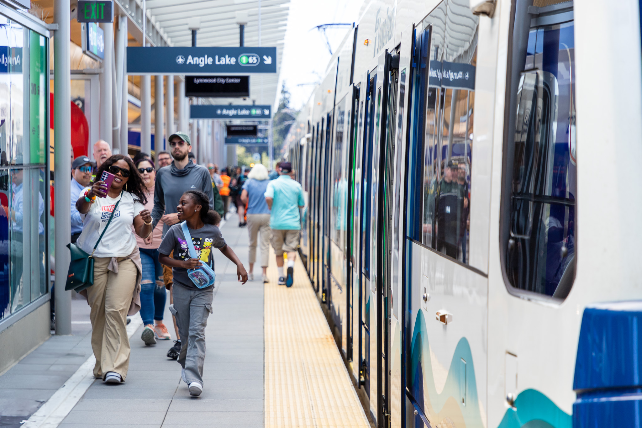 1 Line Extension Begins Service | Puget Sound Regional Council